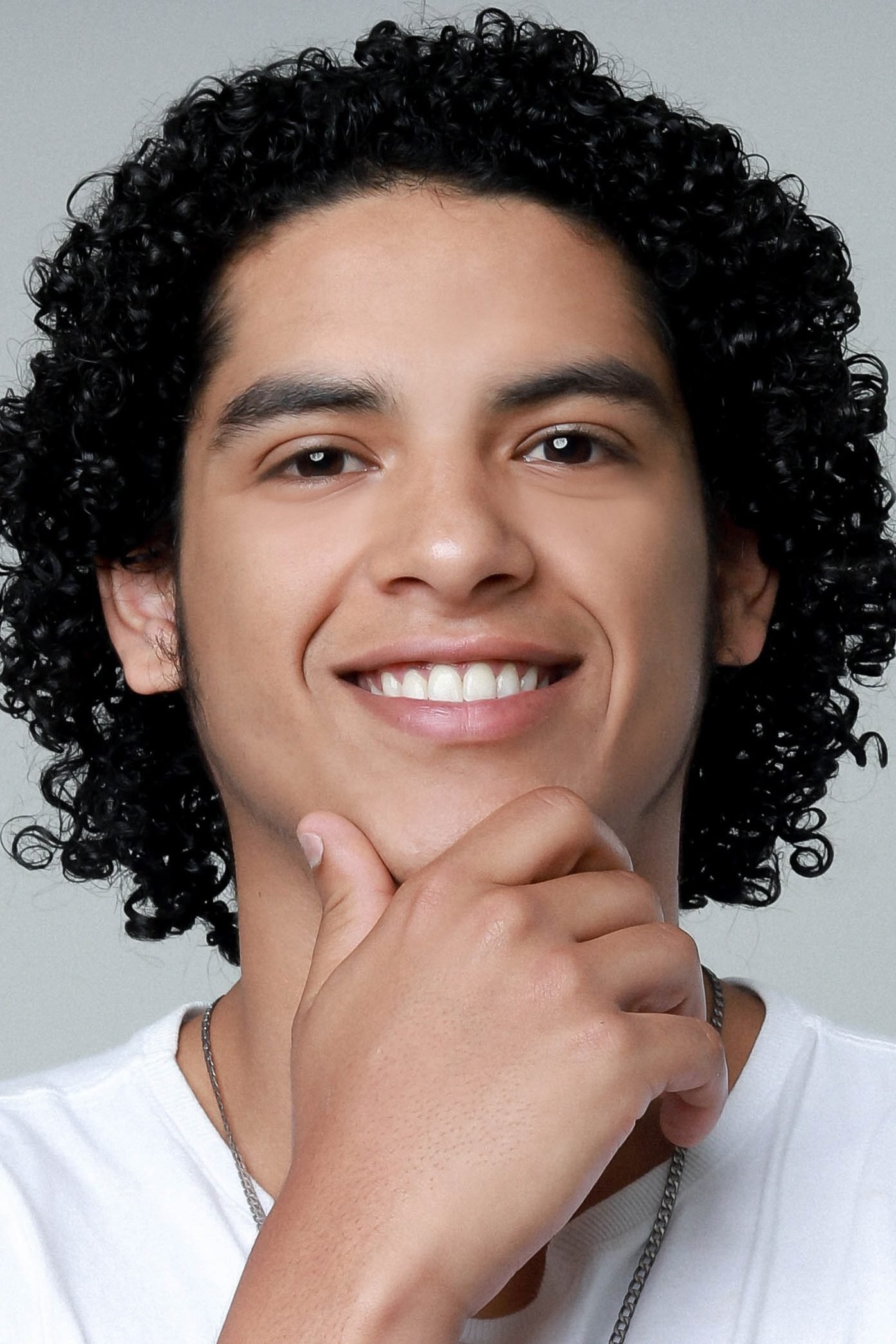 Leonardo Santos - Modelos da Gloss Model